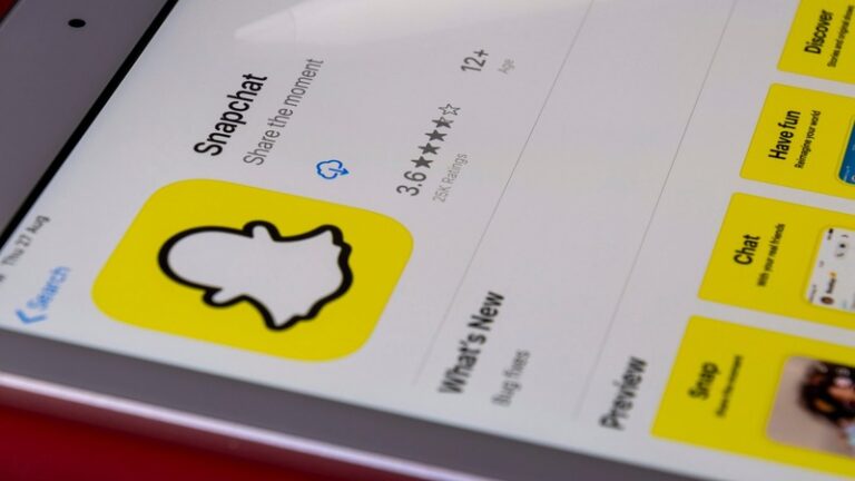 How to Make Money From Snapchat - The Monetization Guide